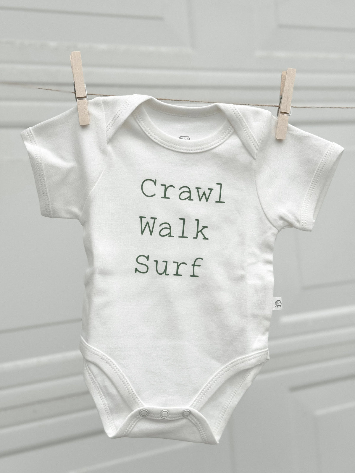 Organic Bodysuit Crawl. Walk. Surf – Skylar & Skyler
